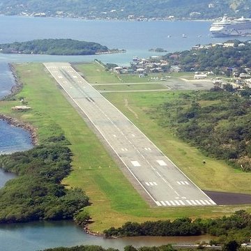 Roatan International Airport (Roatan, Honduras) - reviews, photo, video ...